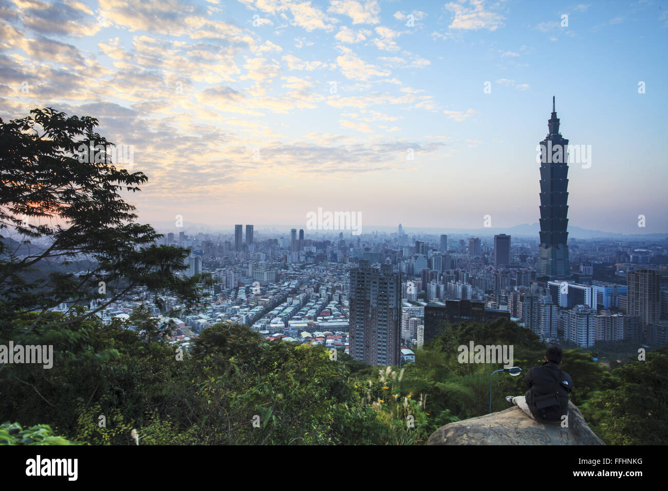 The Taipei, Taiwan city skyline at twilight Stock Photo - Alamy