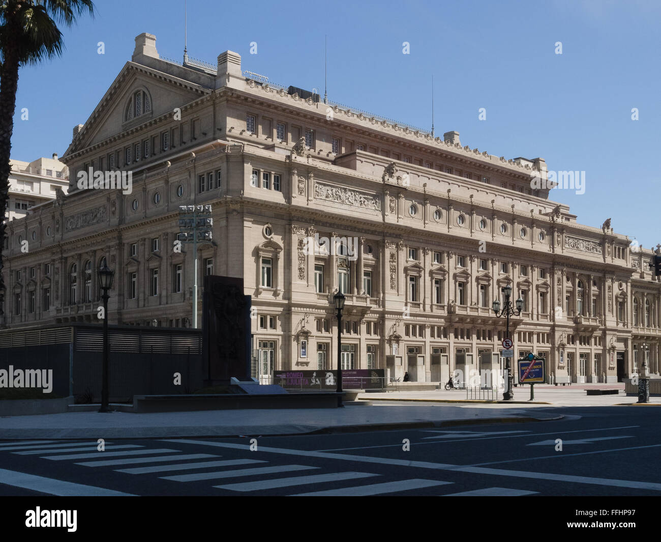 Teatro colón buenos aires hi-res stock photography and images - Alamy
