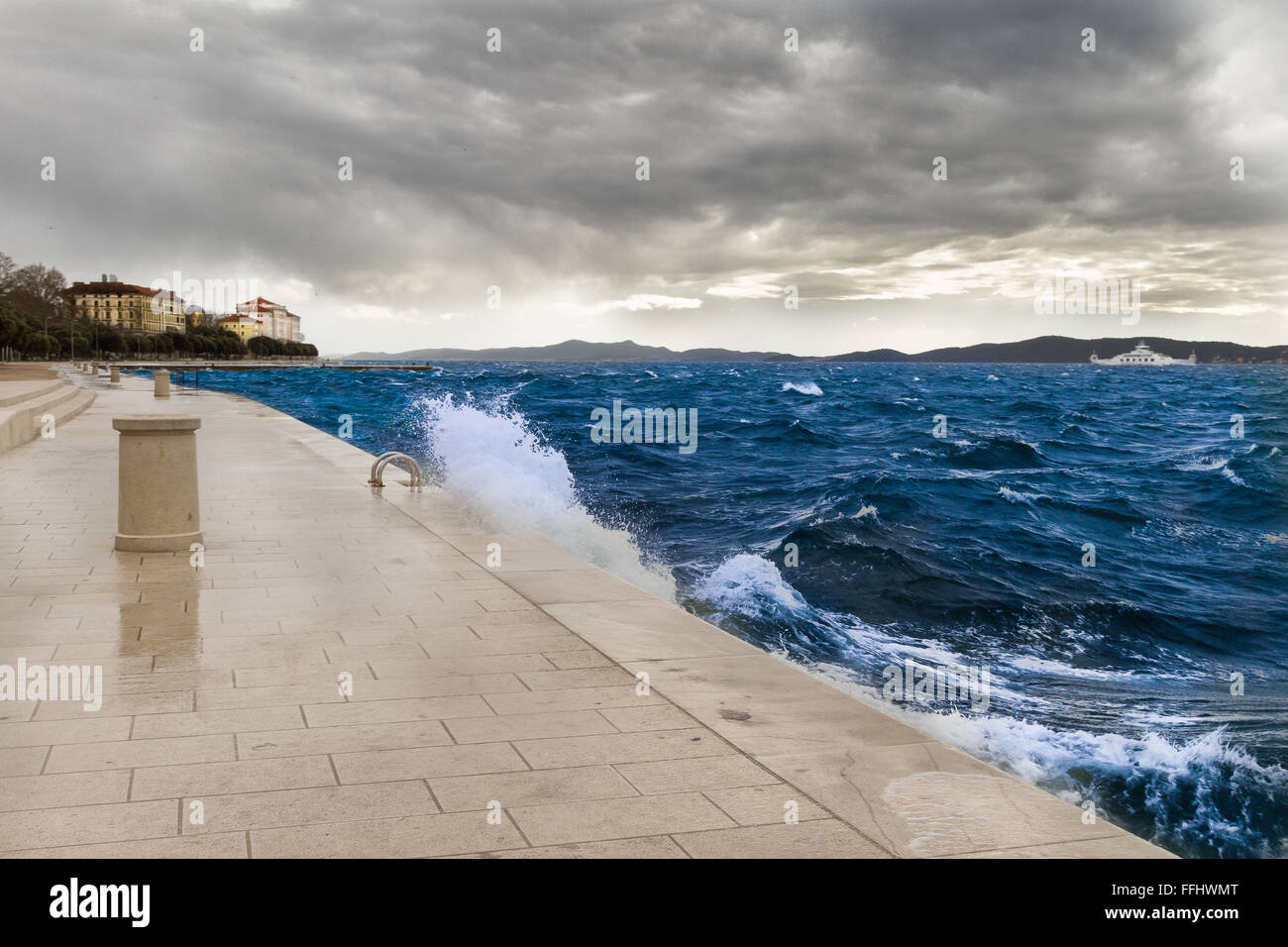 Zadar sea organ Stock Photo - Alamy