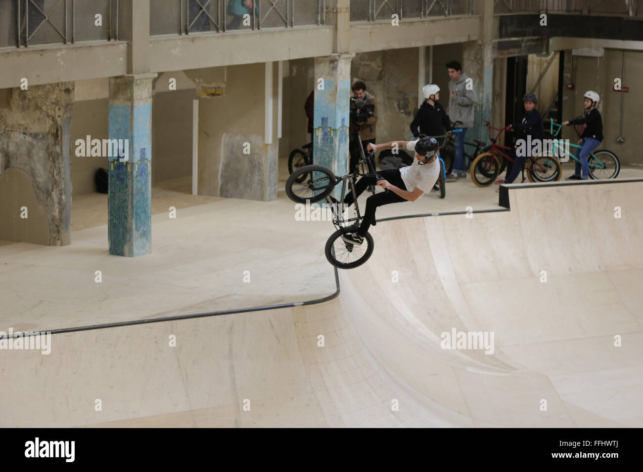 The Source Park Hastings The Worlds Largest underground skate park ...