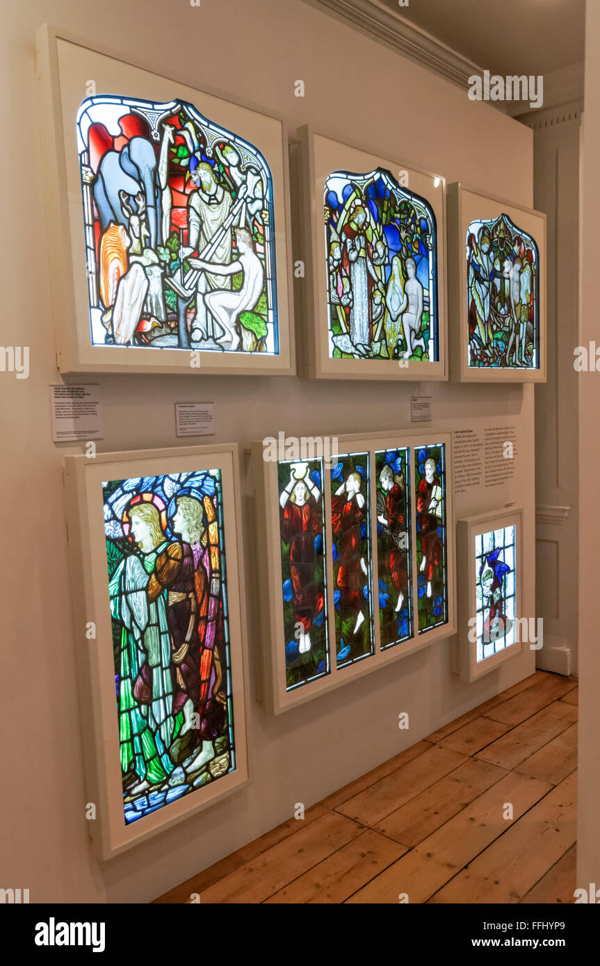 William morris interior hi-res stock photography and images - Alamy