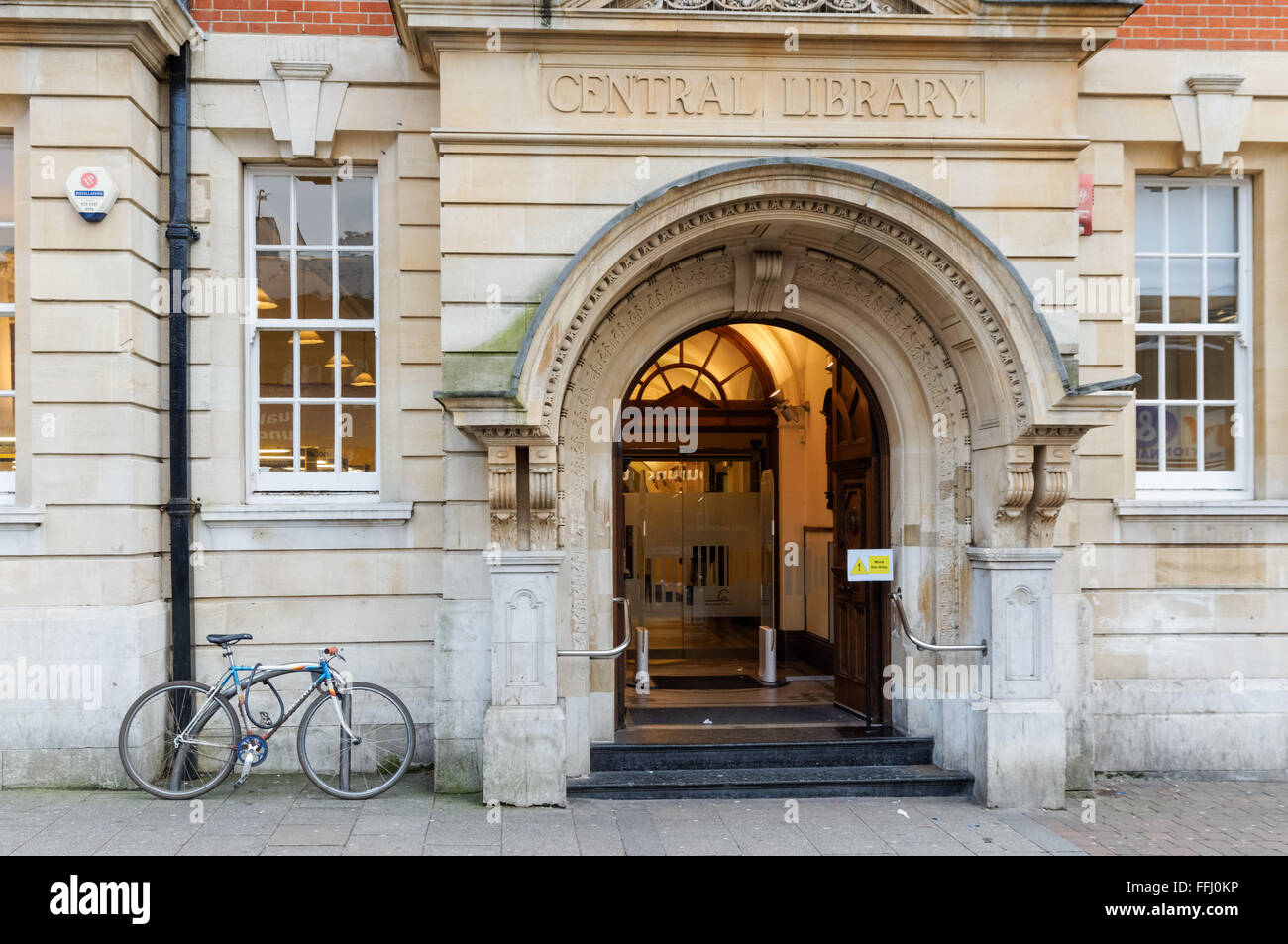 Walthamstow hi-res stock photography and images - Alamy