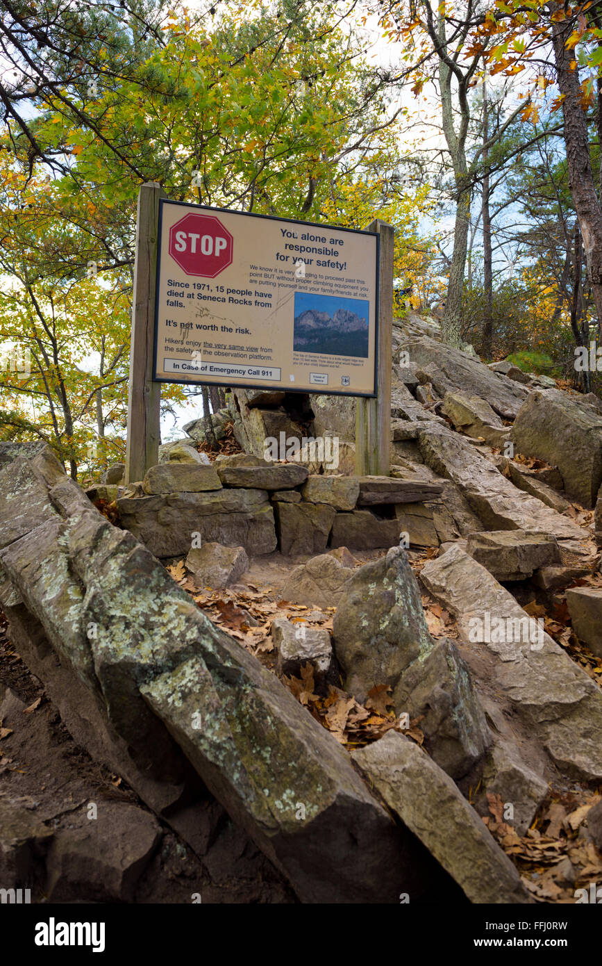 Seneca Rocks State Park, West Virginia, USA Stock Photo - Alamy