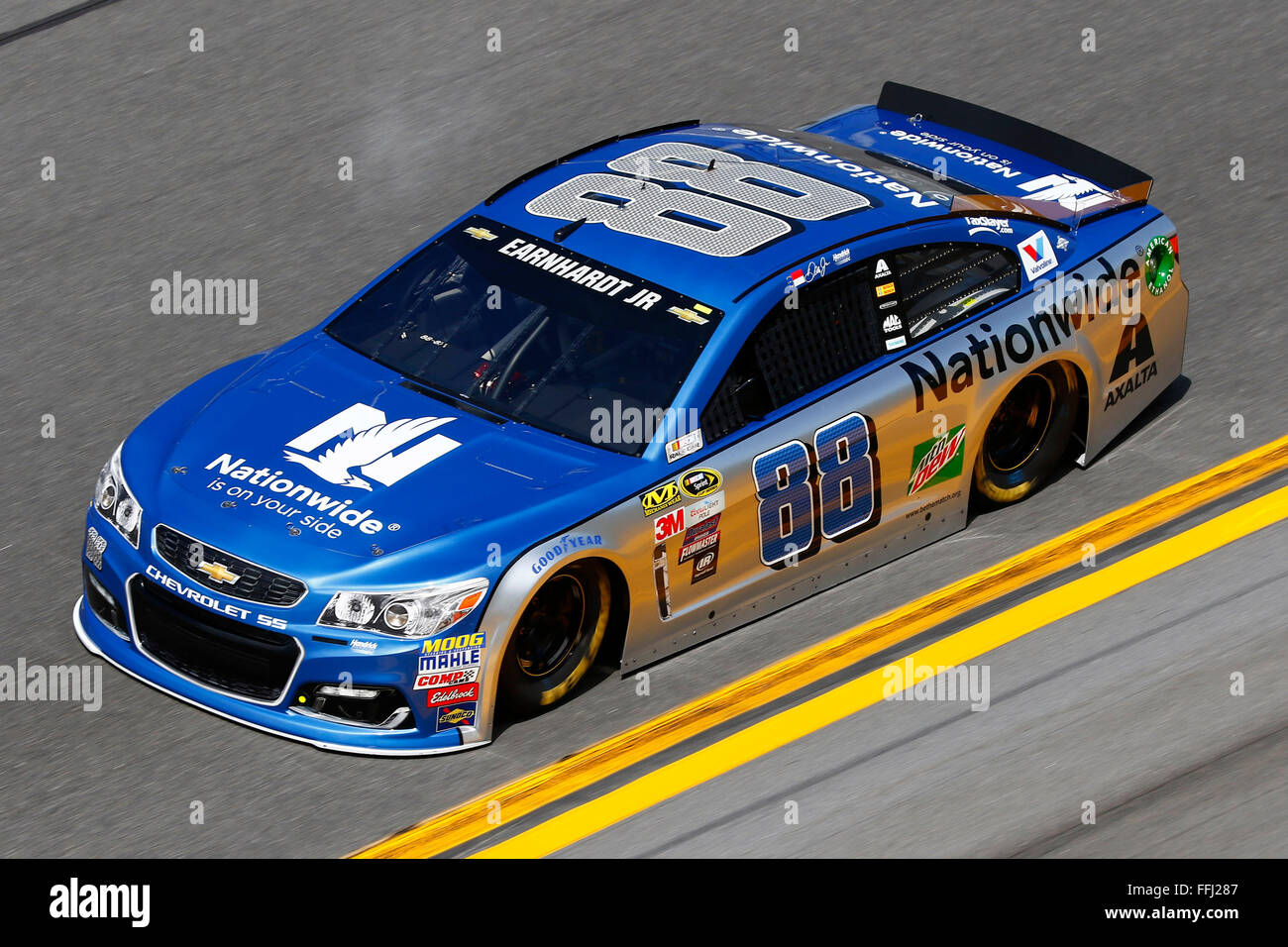 Dale earnhardt jr car 88 hi-res stock photography and images - Alamy