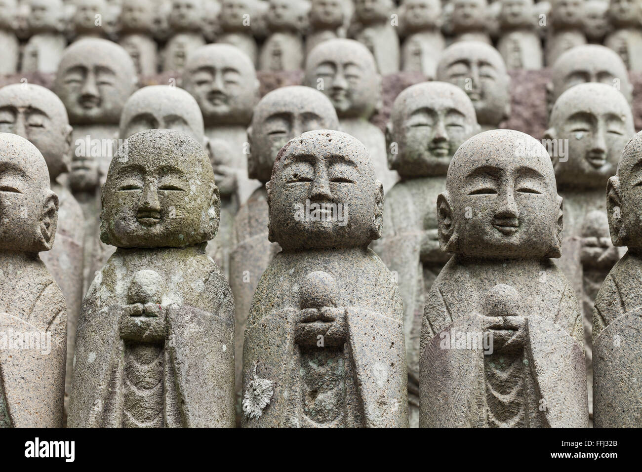 Statues at Japanese temple Stock Photo - Alamy