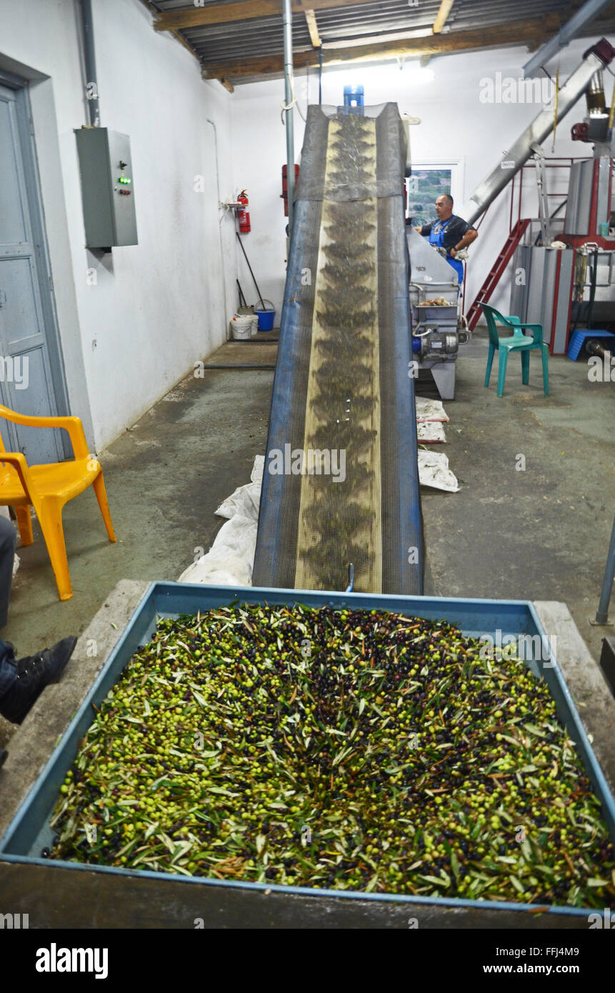 Hopper belt conveyor hi-res stock photography and images - Alamy