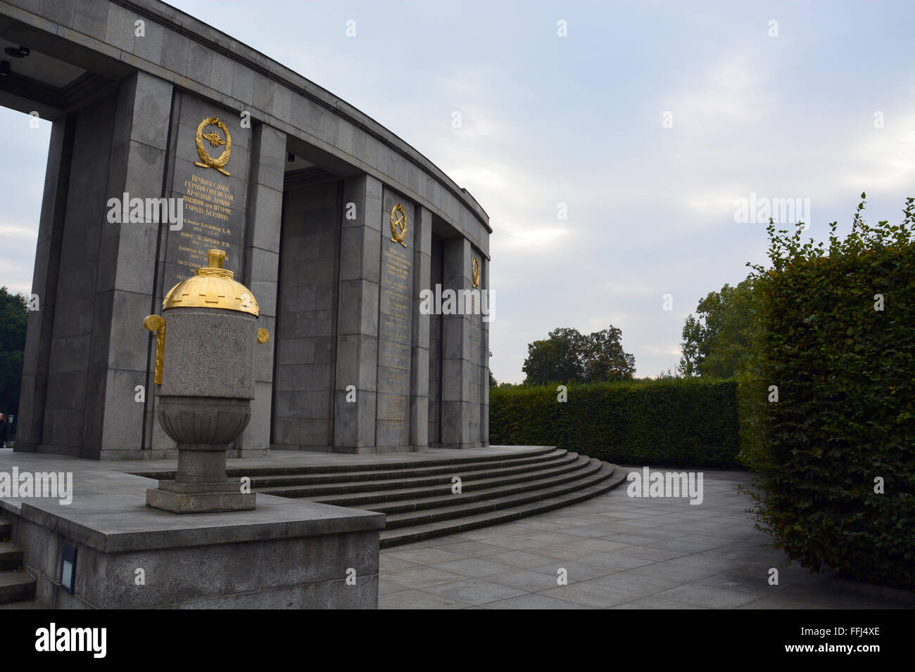 Soviet WWII memorial and cemetery in Berlin, Germany Stock Photo - Alamy
