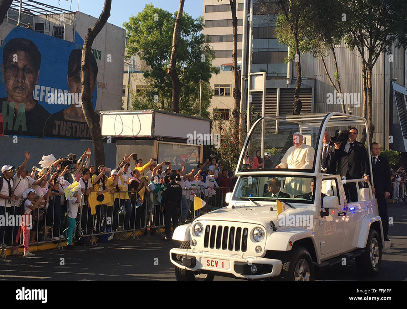 Mexico, CITY, MEXICO. 14th Feb, 2016. Pope Francis waves to people ...