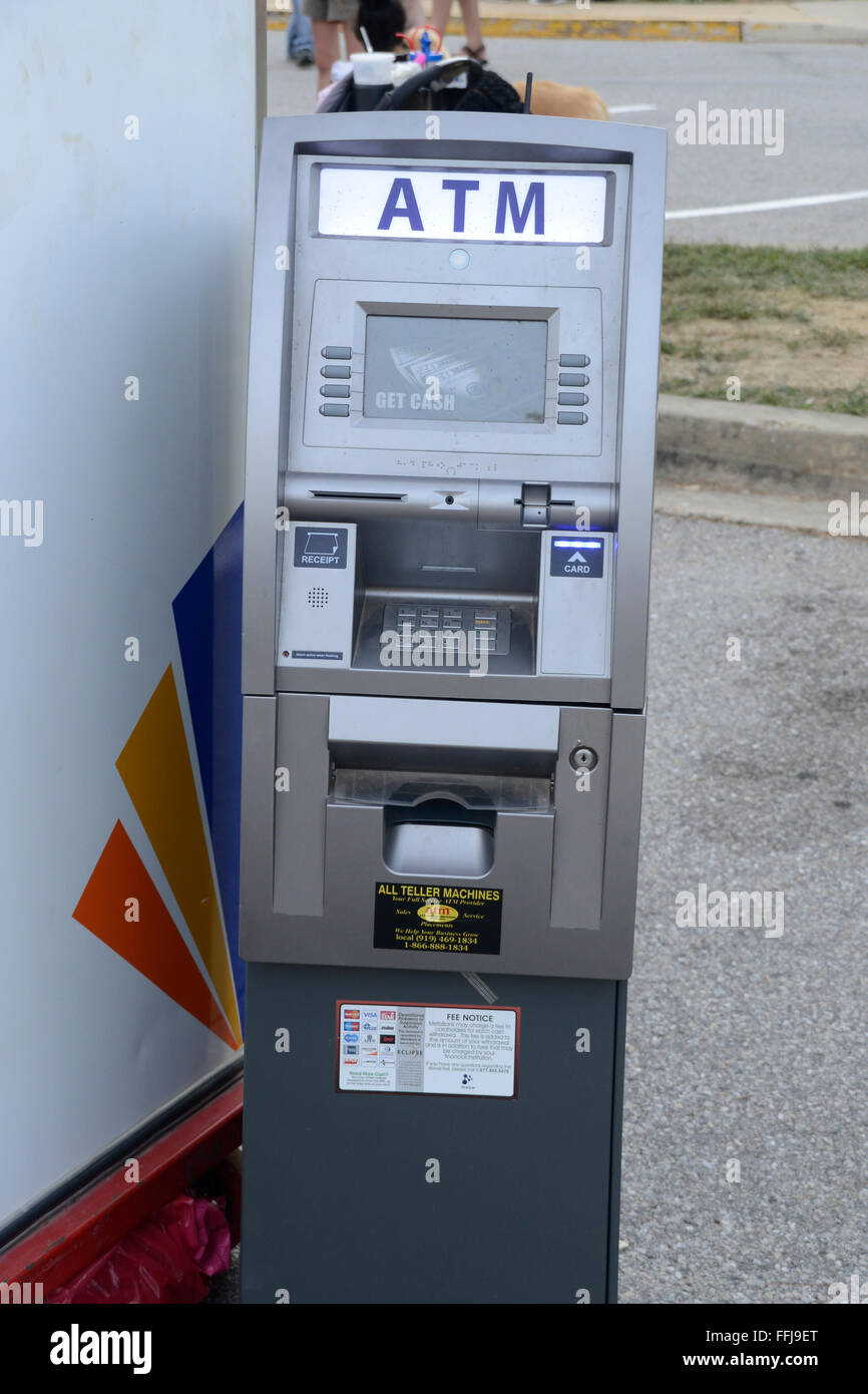 Atm booth hi-res stock photography and images - Alamy