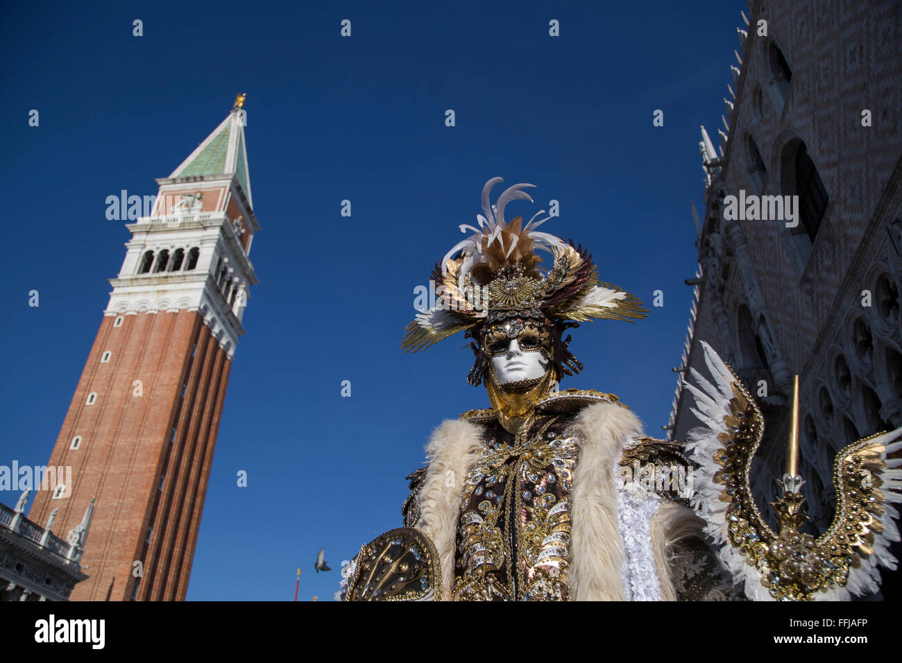 Venetian Carnivale Costume Stock Photo - Alamy