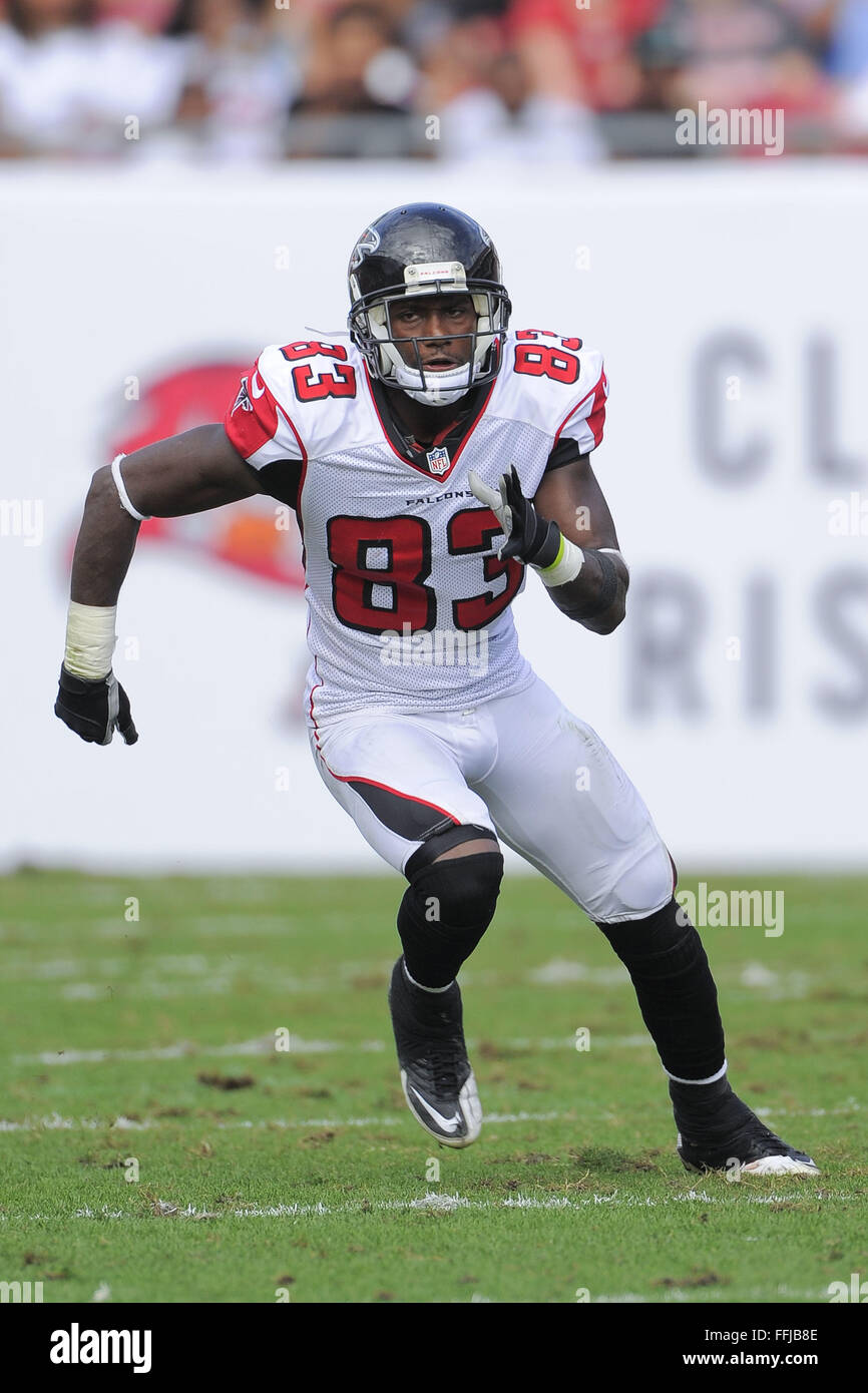 Wide receiver harry douglas hi-res stock photography and images - Alamy
