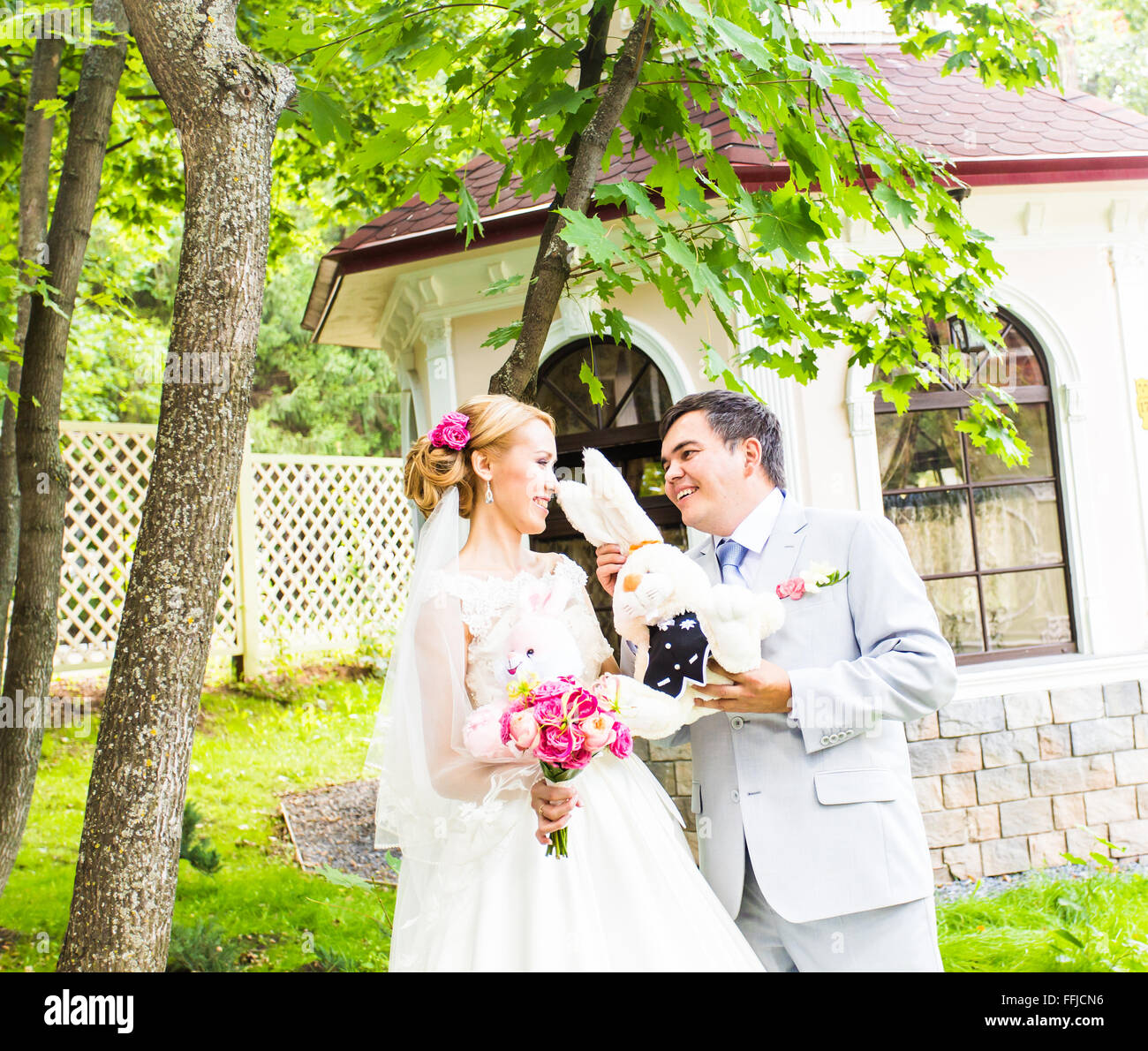 Bride and Groom wedding day Stock Photo - Alamy
