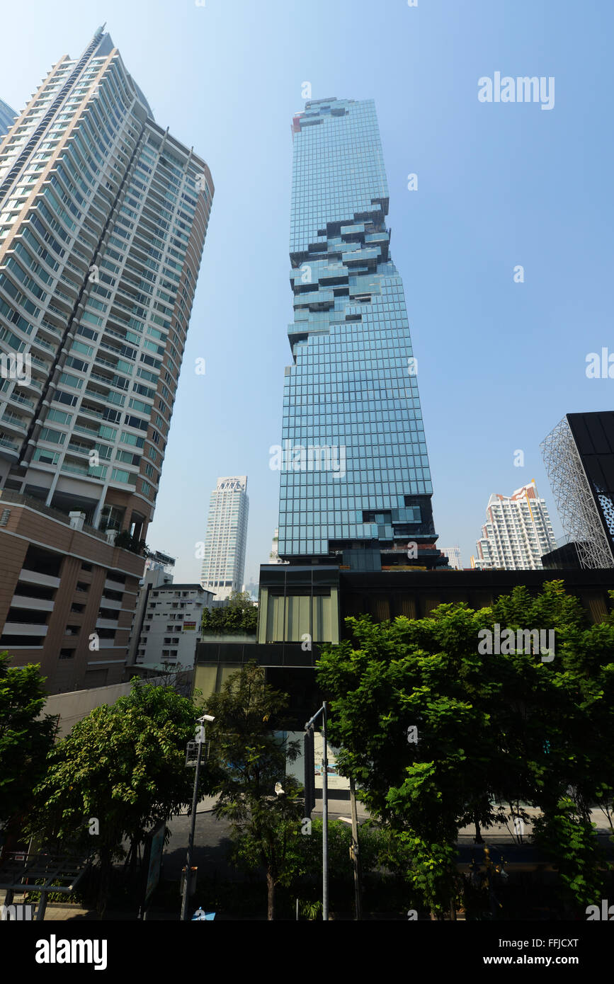 The ultra modern MahaNakhon Skyscraper in Bangkok, Thailand Stock Photo ...