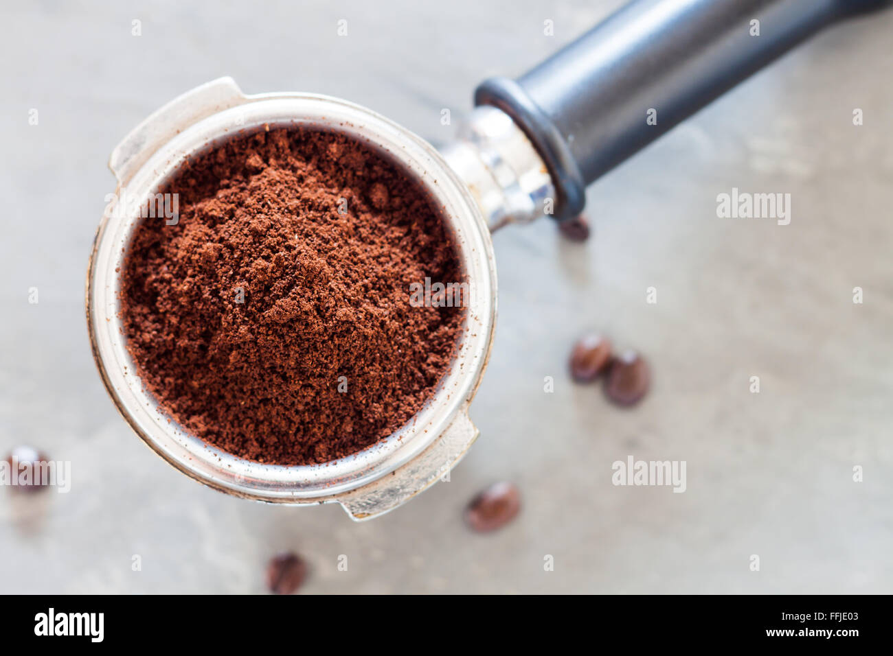 Group of people in coffee shop hi-res stock photography and images - Alamy