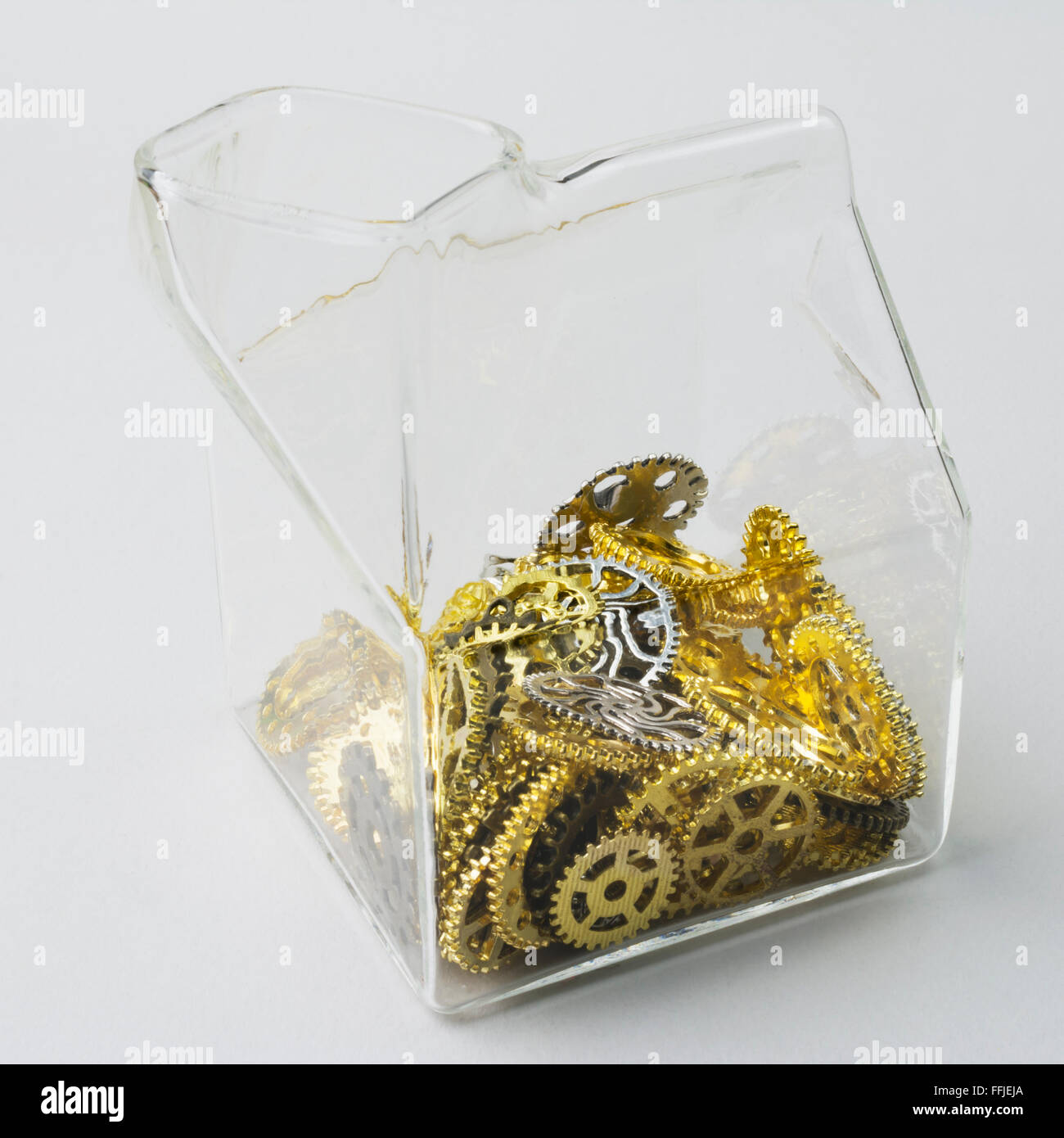 Cogs and gears hi-res stock photography and images - Alamy