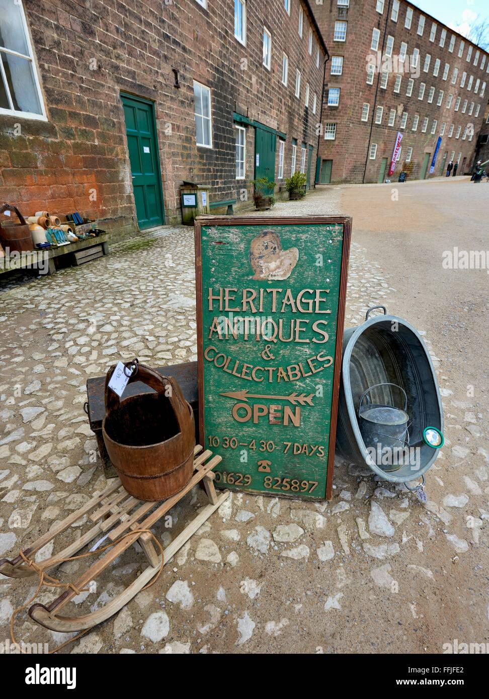 Collectables hi-res stock photography and images - Alamy