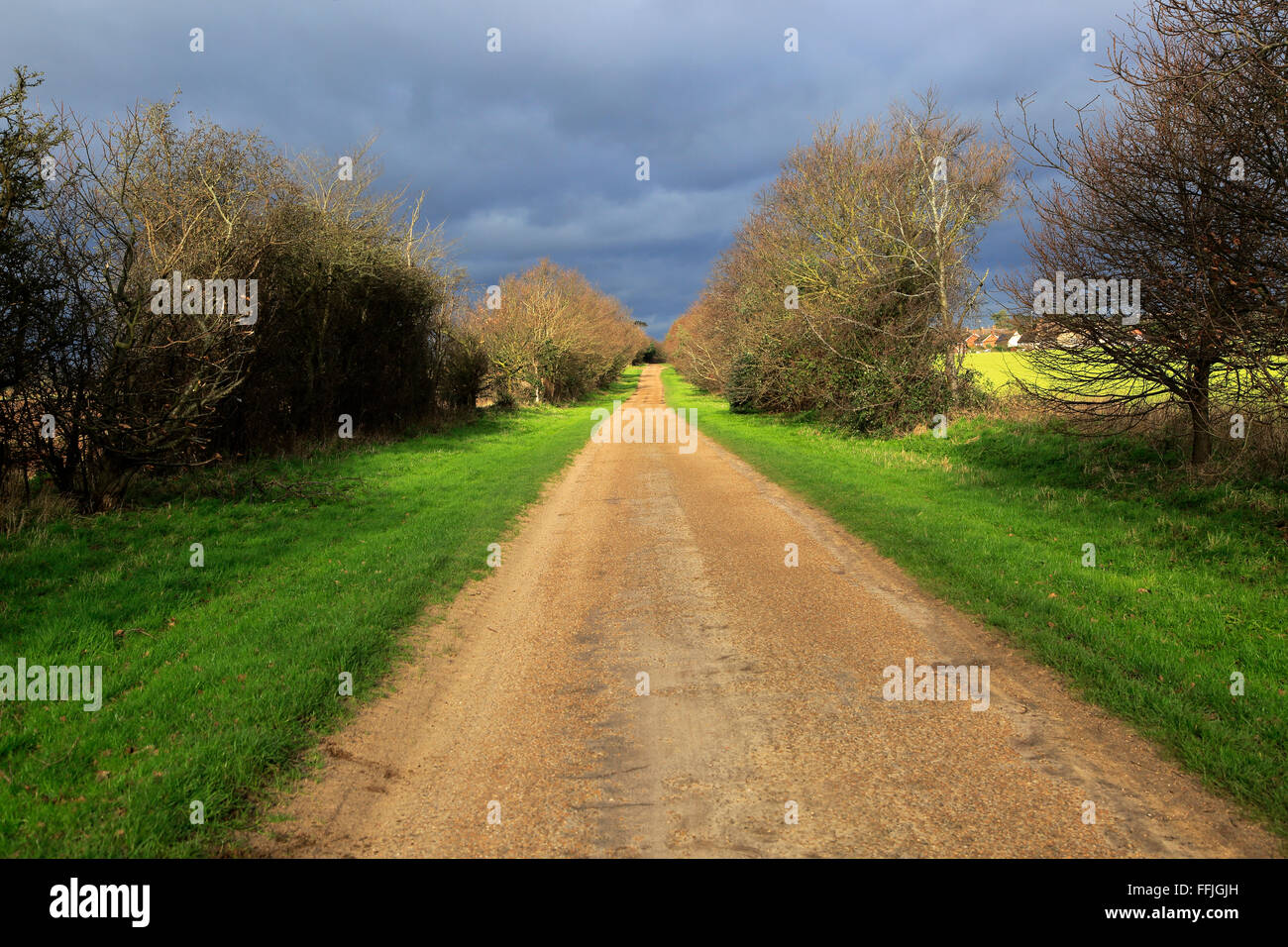 Straight road uk hi-res stock photography and images - Alamy