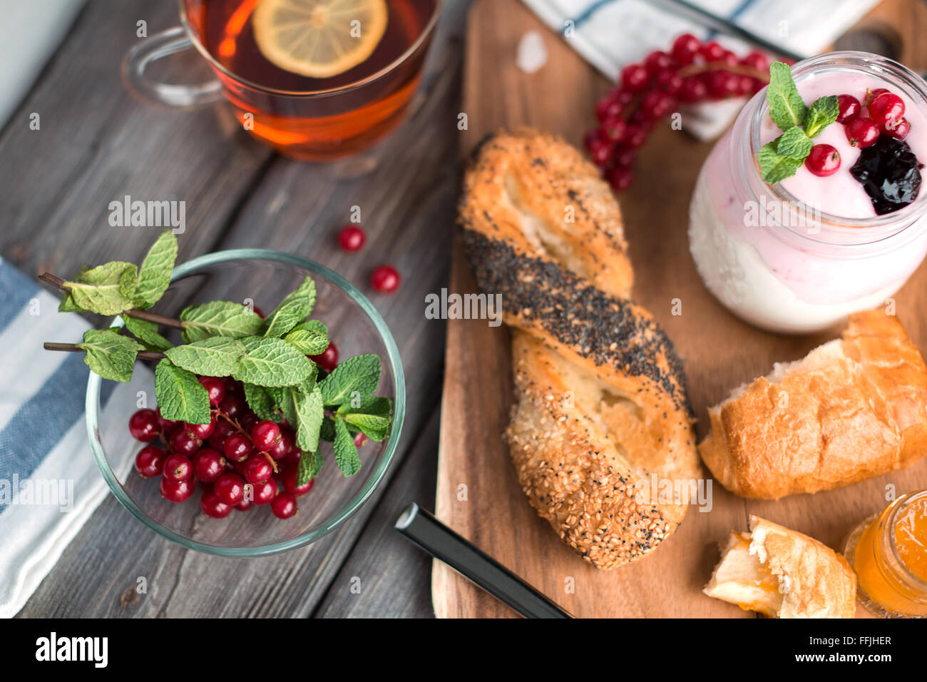 the fresh breakfast Stock Photo - Alamy