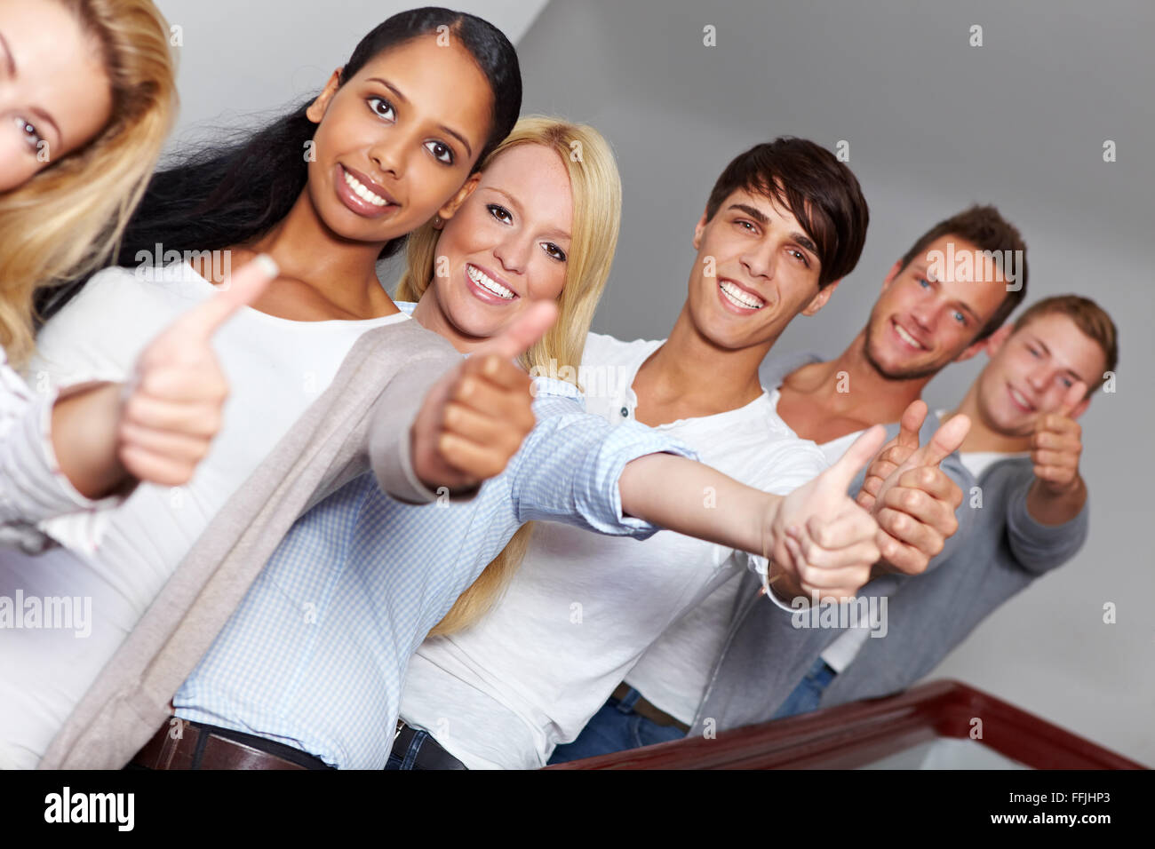 School thumbs up teens hi-res stock photography and images - Alamy
