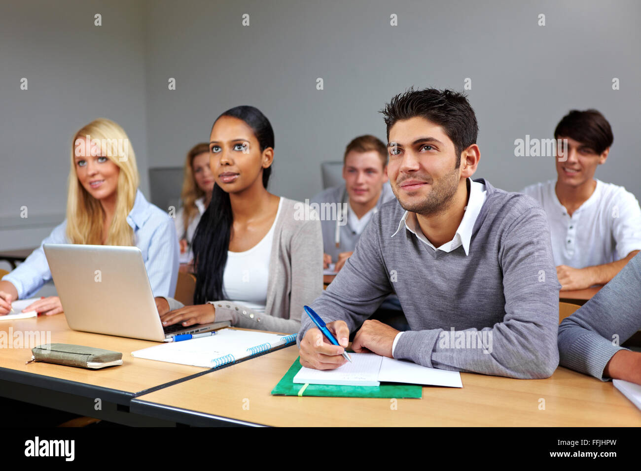 Tutorial university hi-res stock photography and images - Alamy