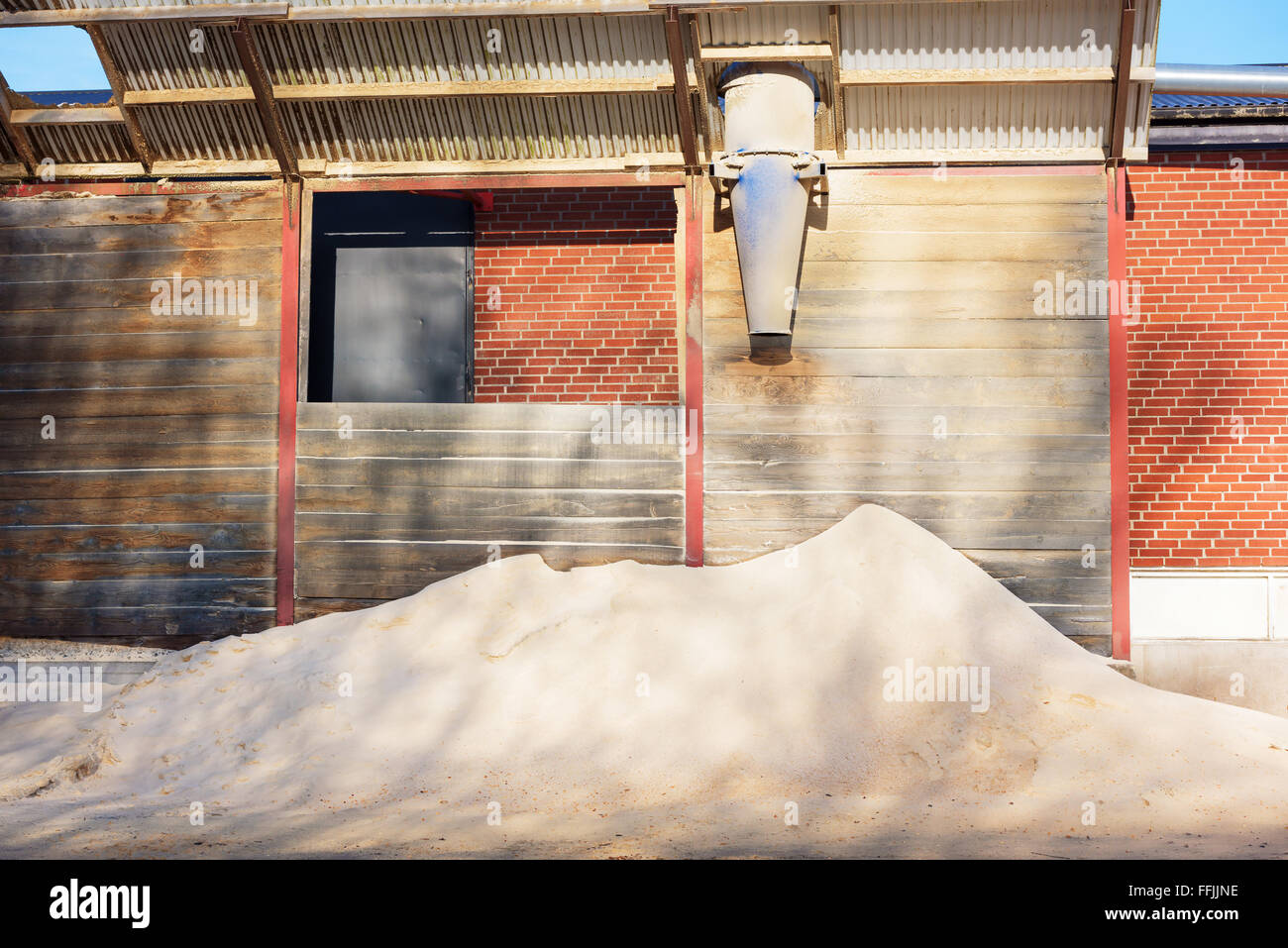 Piles of sawdust hi-res stock photography and images - Alamy