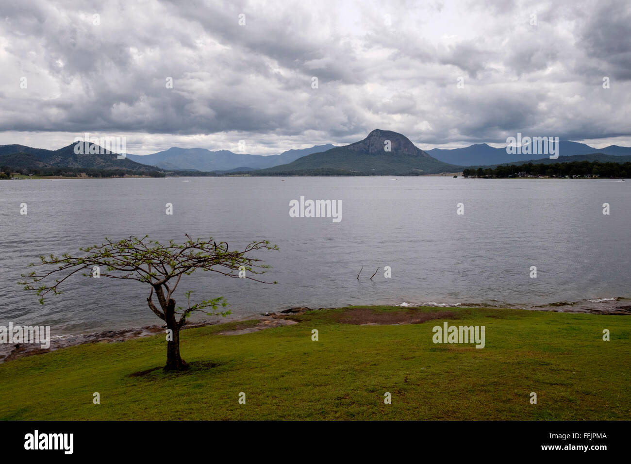 Moogerah dam hi-res stock photography and images - Alamy