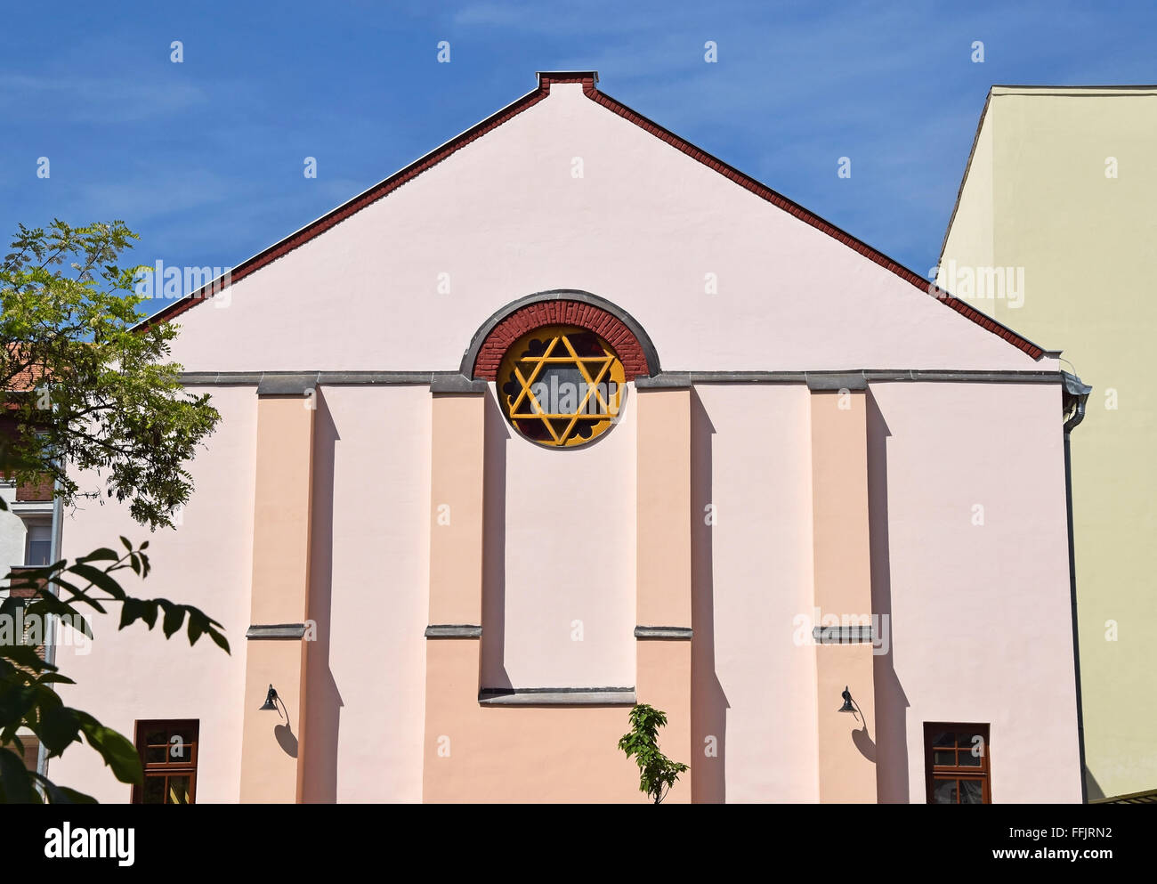 Building of the synagogue Stock Photo - Alamy