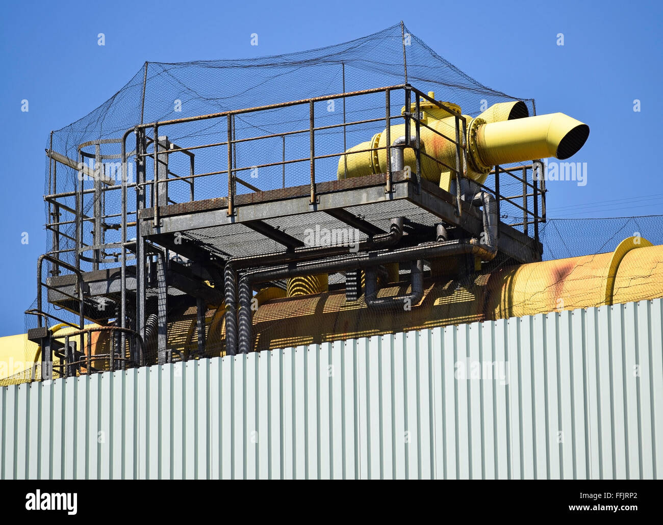 Side front view turbine hi-res stock photography and images - Alamy