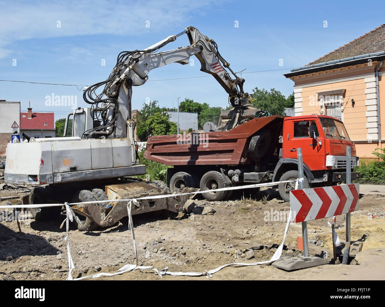 Orange front end loader construction hi-res stock photography and ...