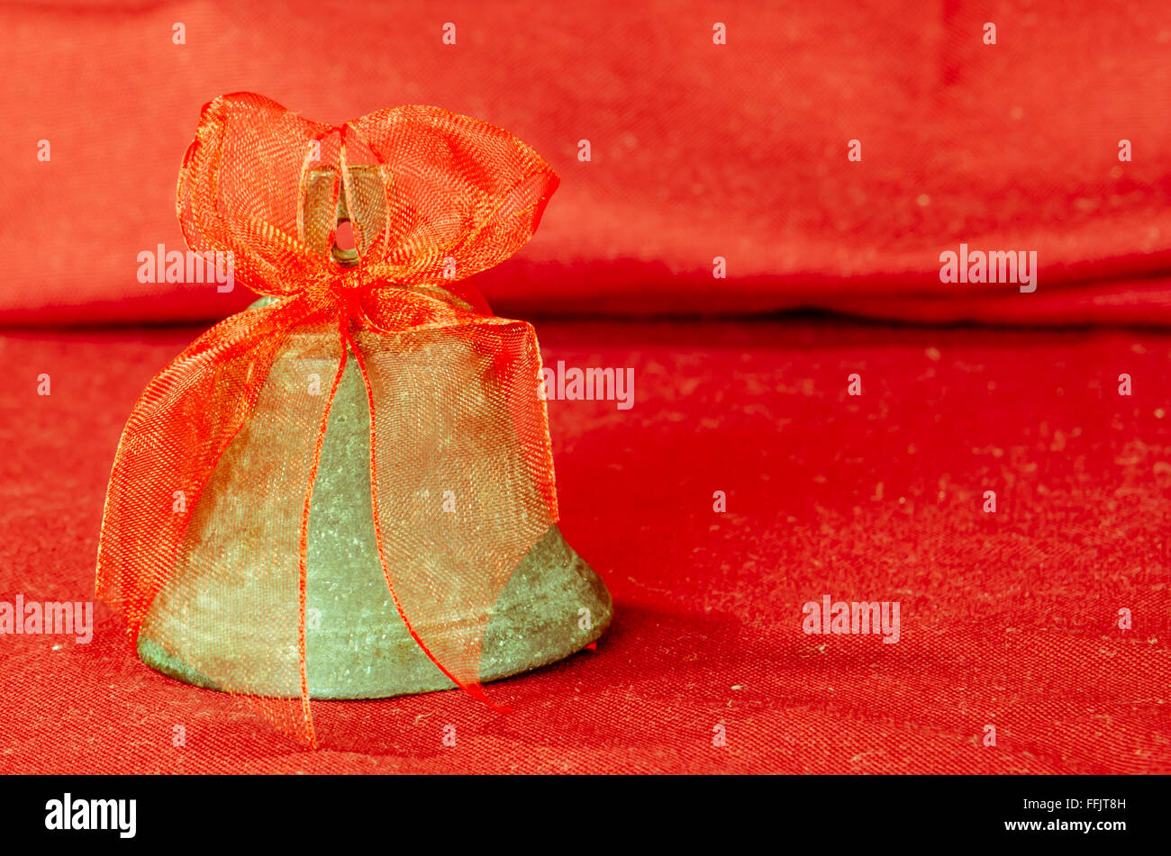 Golden shiny bell red hi-res stock photography and images - Alamy