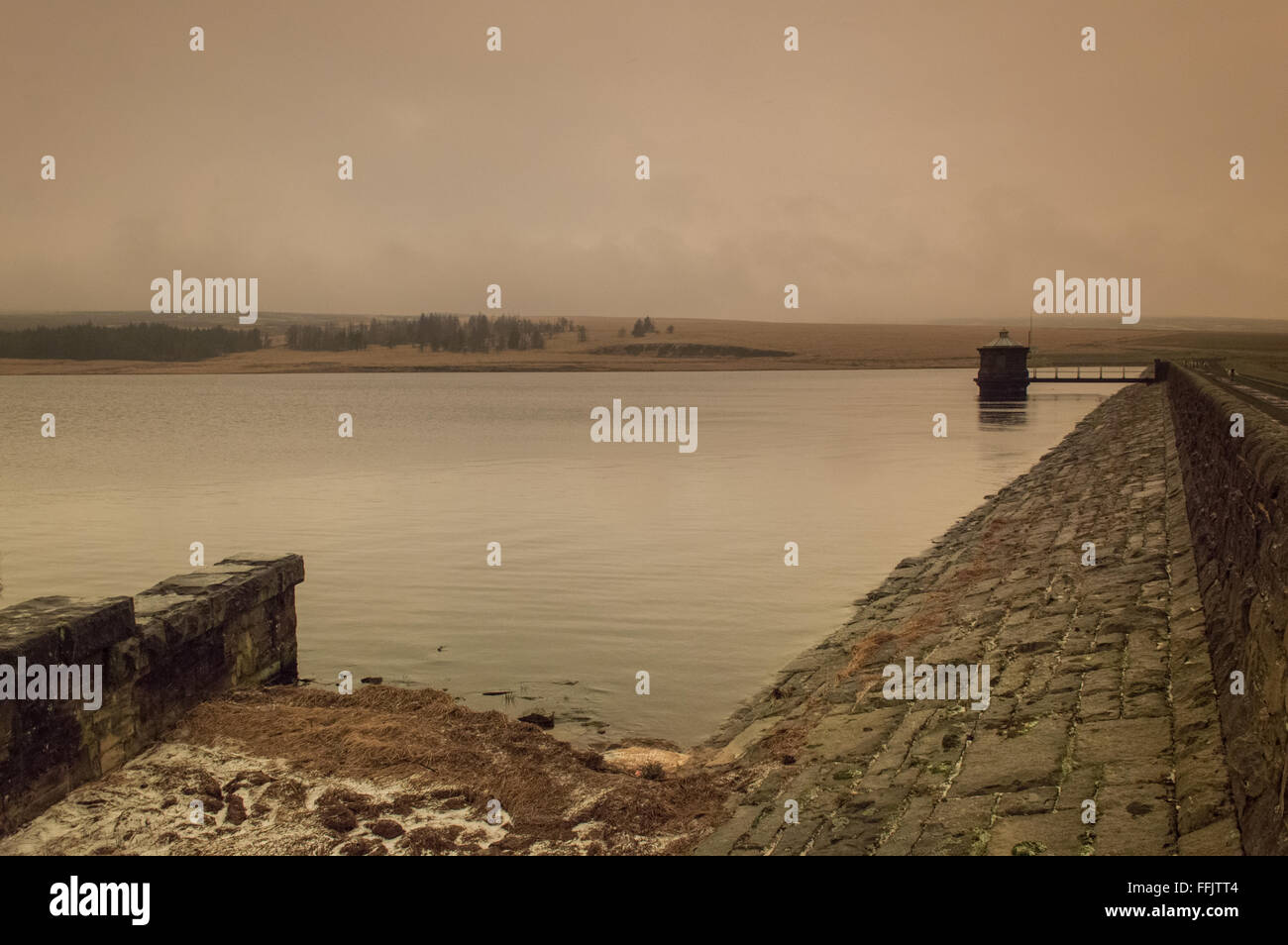 Lower Gorple reservoir dam wall Stock Photo - Alamy