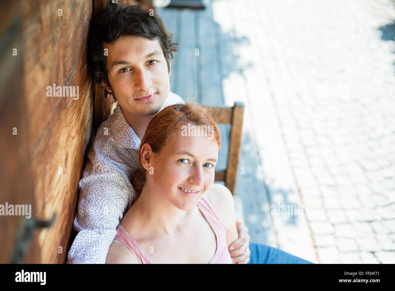 Happy looking couple hi-res stock photography and images - Alamy