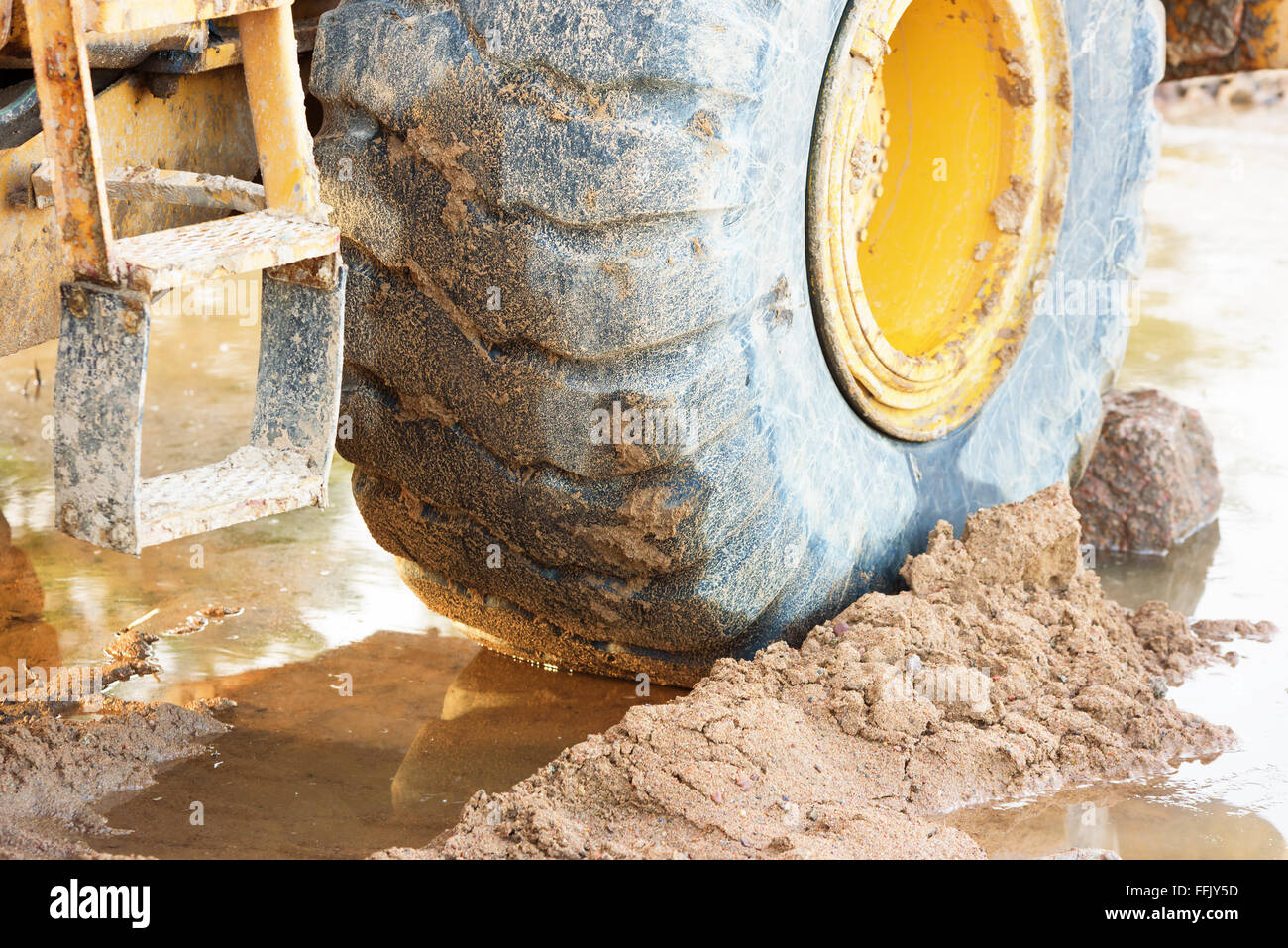 Wheel loader construction site hi-res stock photography and images - Alamy