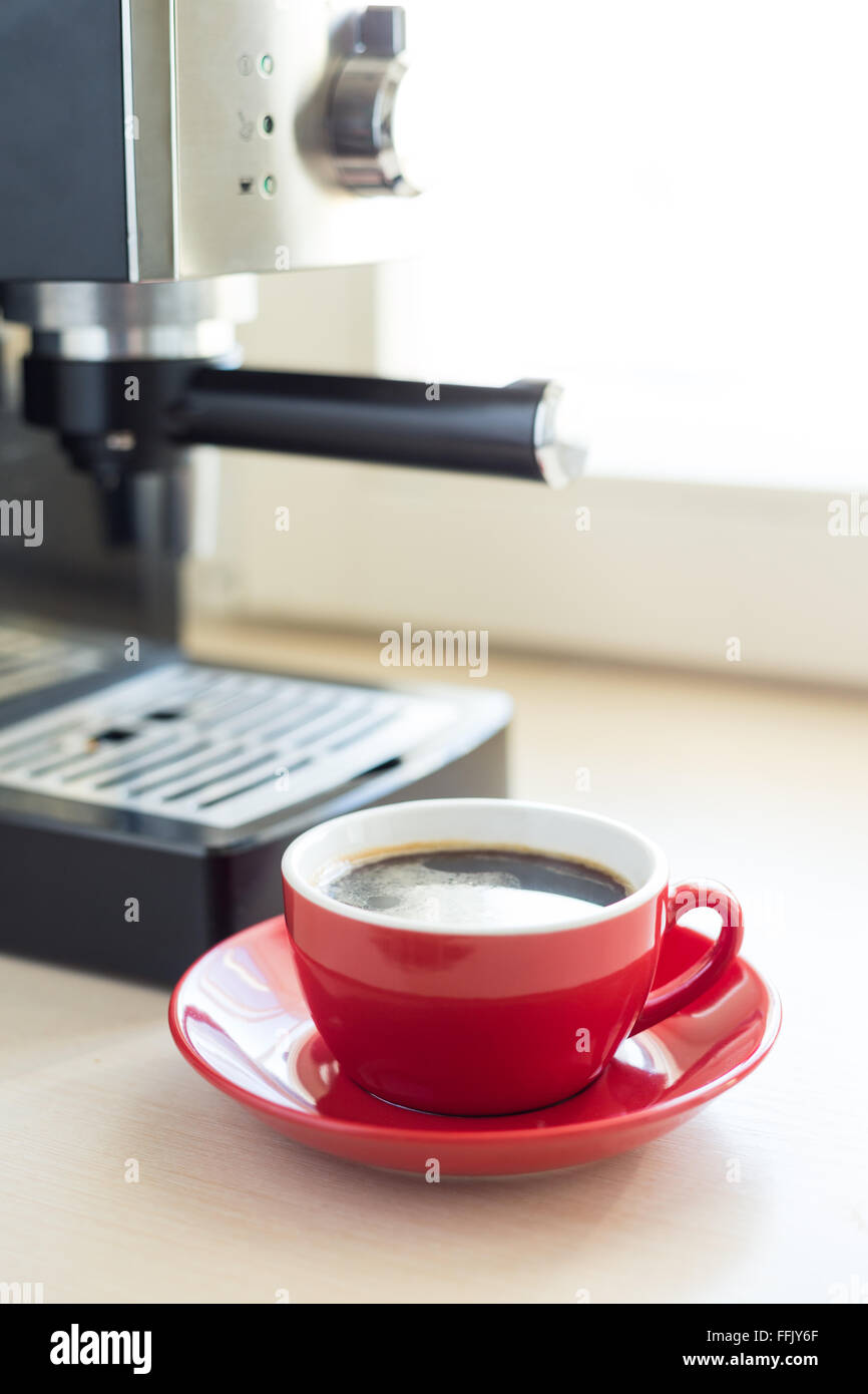 Break machine hi-res stock photography and images - Alamy