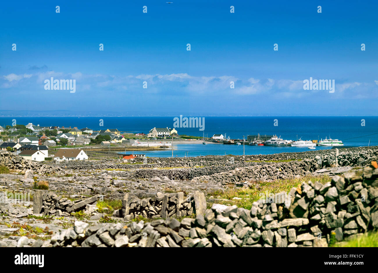 Kilronan Inishmore, Aran Islands, Galway Ireland Stock Photo - Alamy