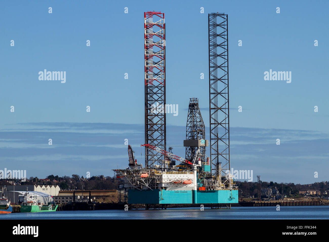 Rowan Oil Rig Stock Photos & Rowan Oil Rig Stock Images - Alamy