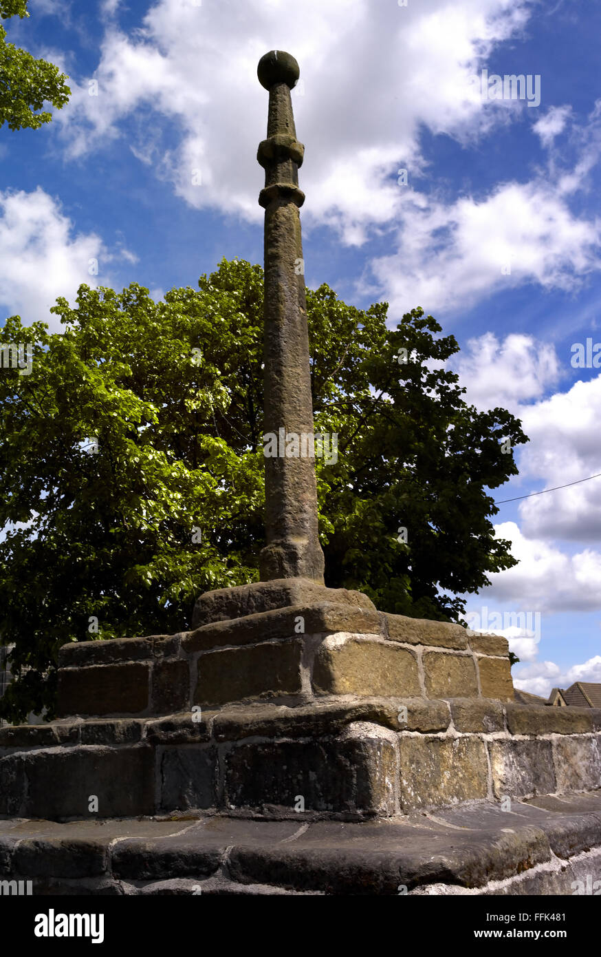 Stone cross, Masham, Yorkshire Stock Photo - Alamy