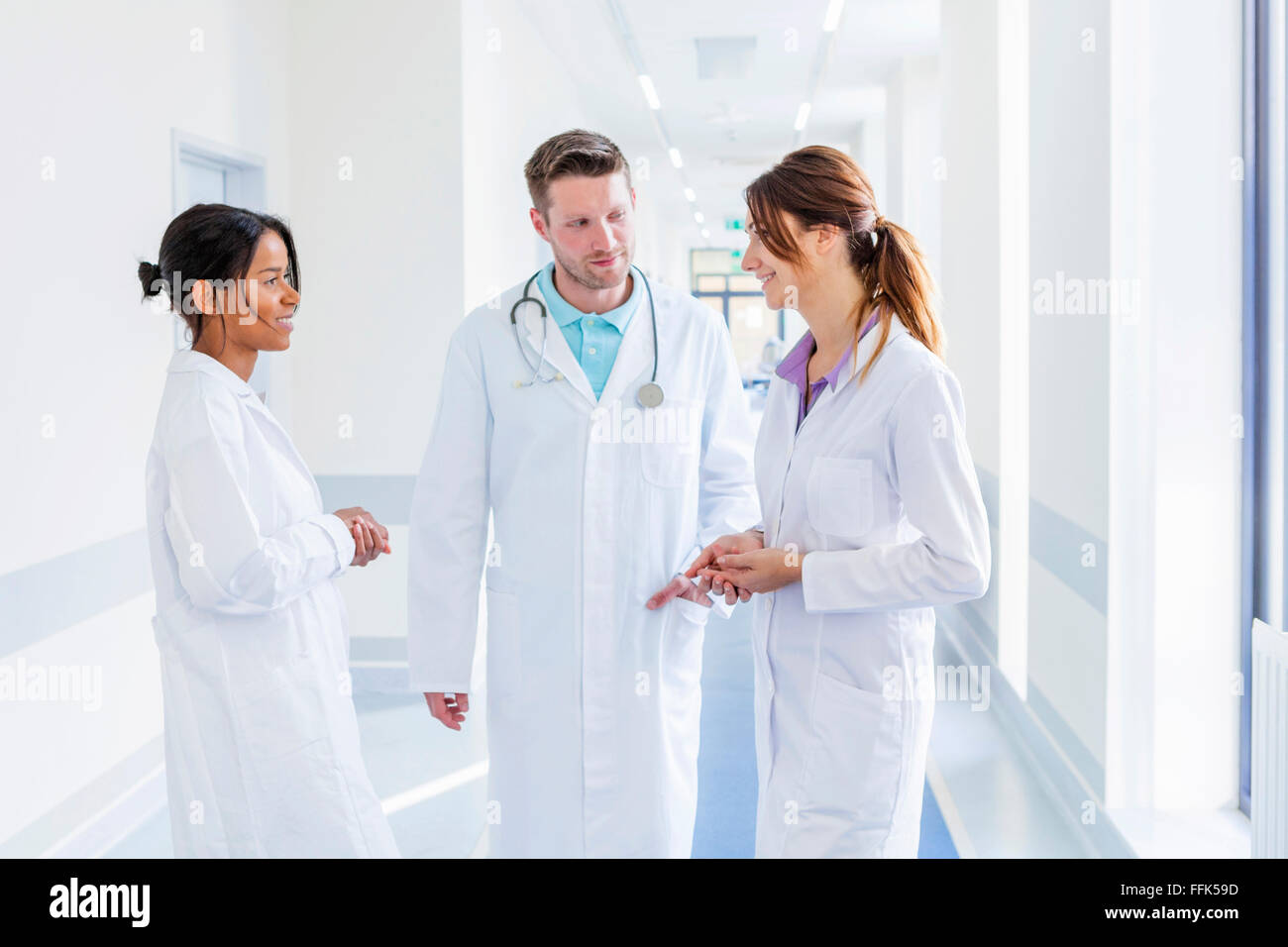 Hospital corridor horizontal hi-res stock photography and images - Alamy