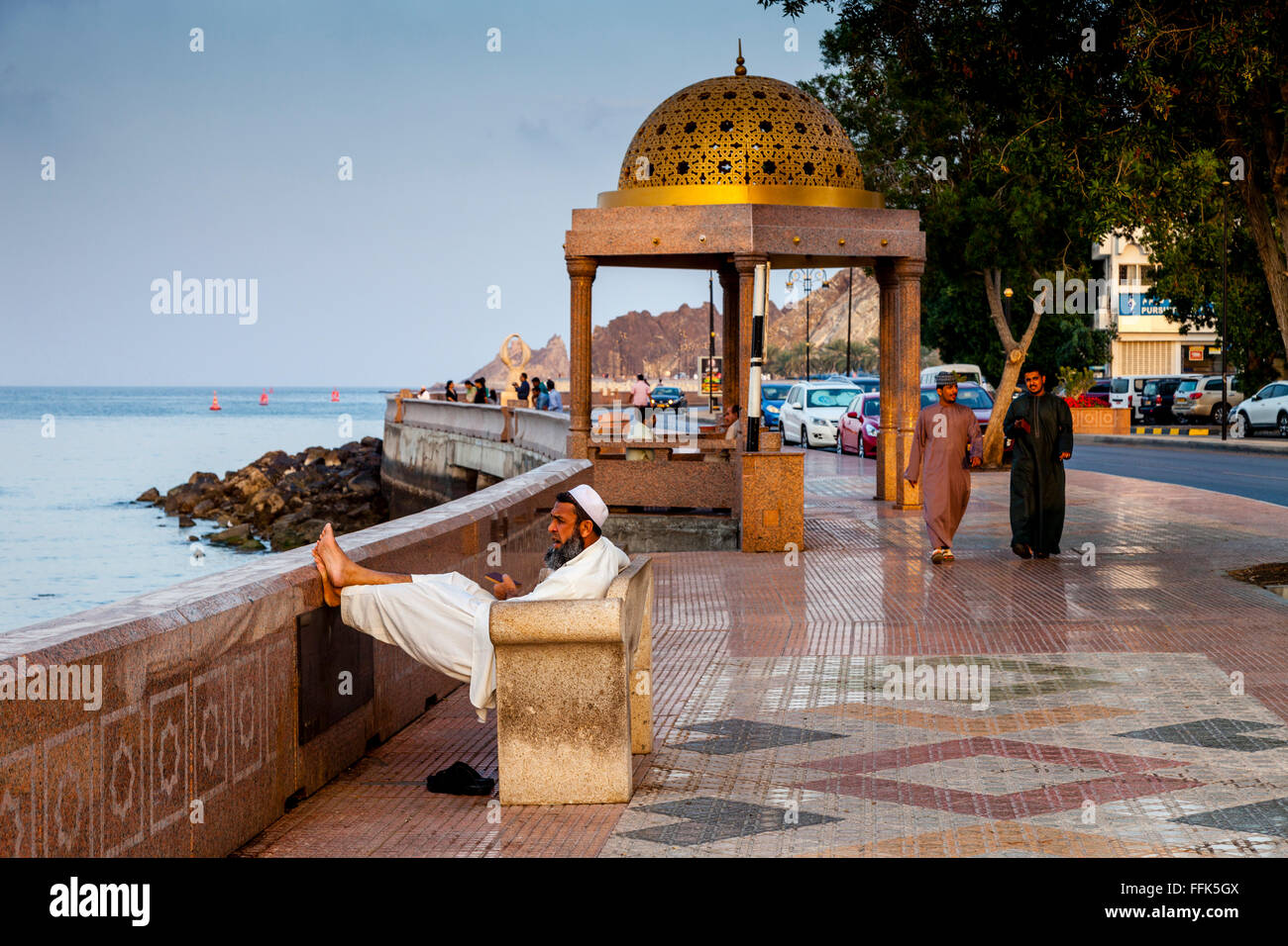 The Corniche (Promenade) At Muttrah, Muscat, Sultanate Of Oman Stock ...