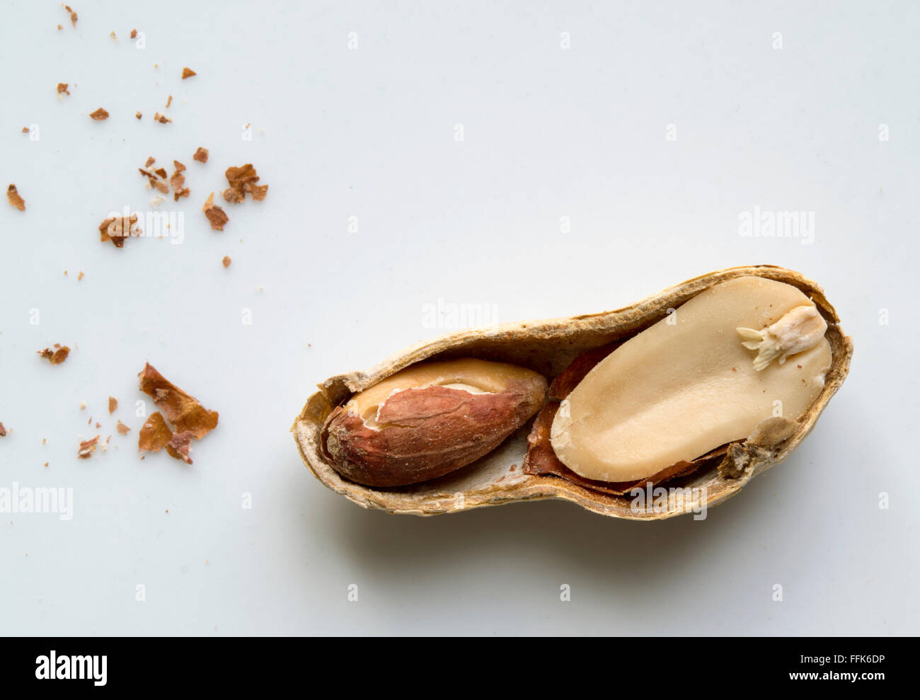 Cracked peanut shell hi-res stock photography and images - Alamy