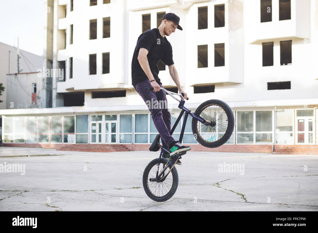 Young BMX bicycle rider Stock Photo - Alamy