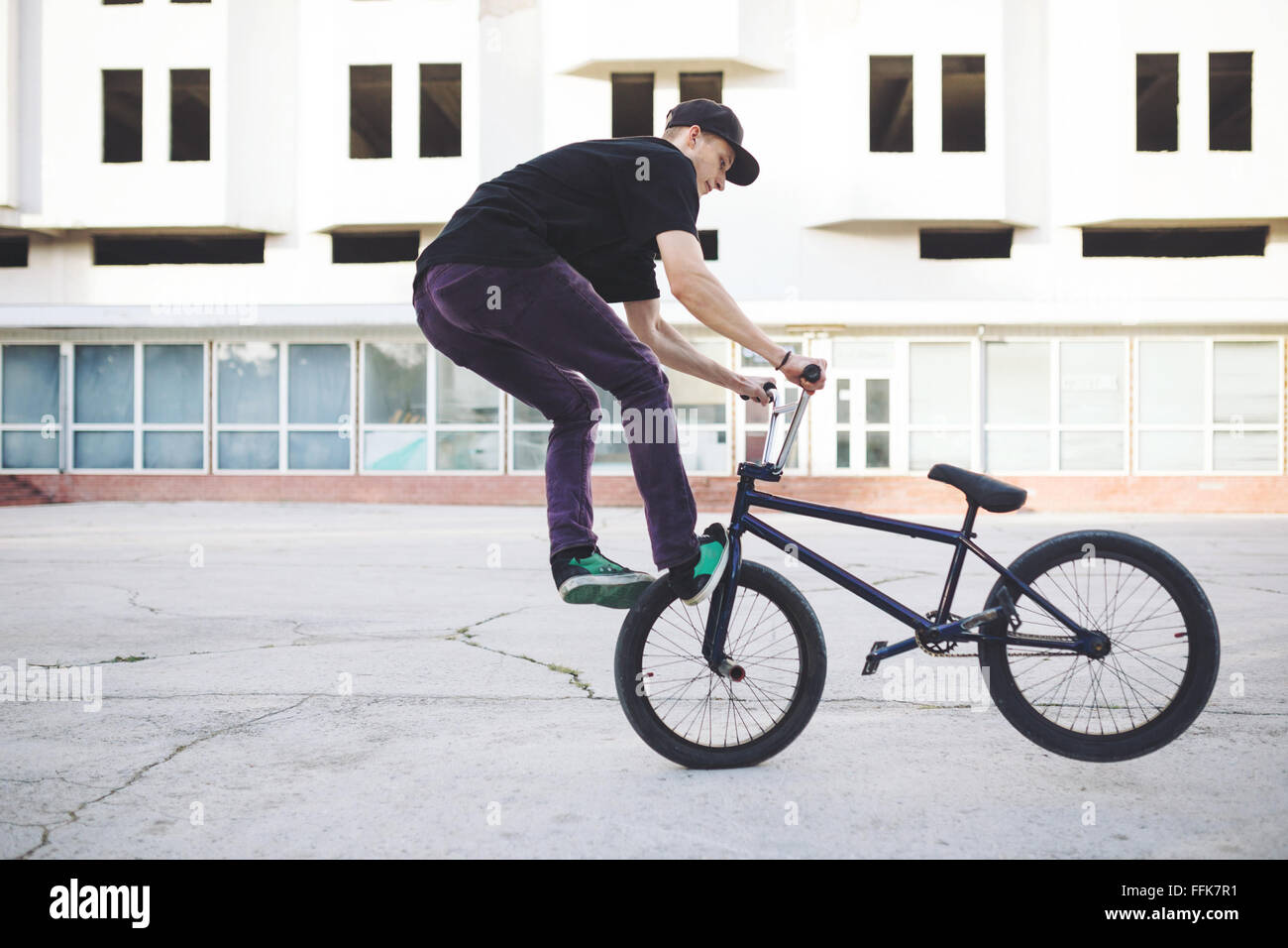 Young BMX bicycle rider Stock Photo - Alamy