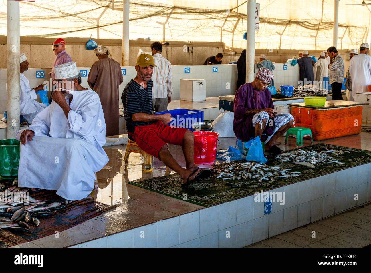 The Fish Market At Muttrah, Muscat, Sultanate Of Oman Stock Photo - Alamy
