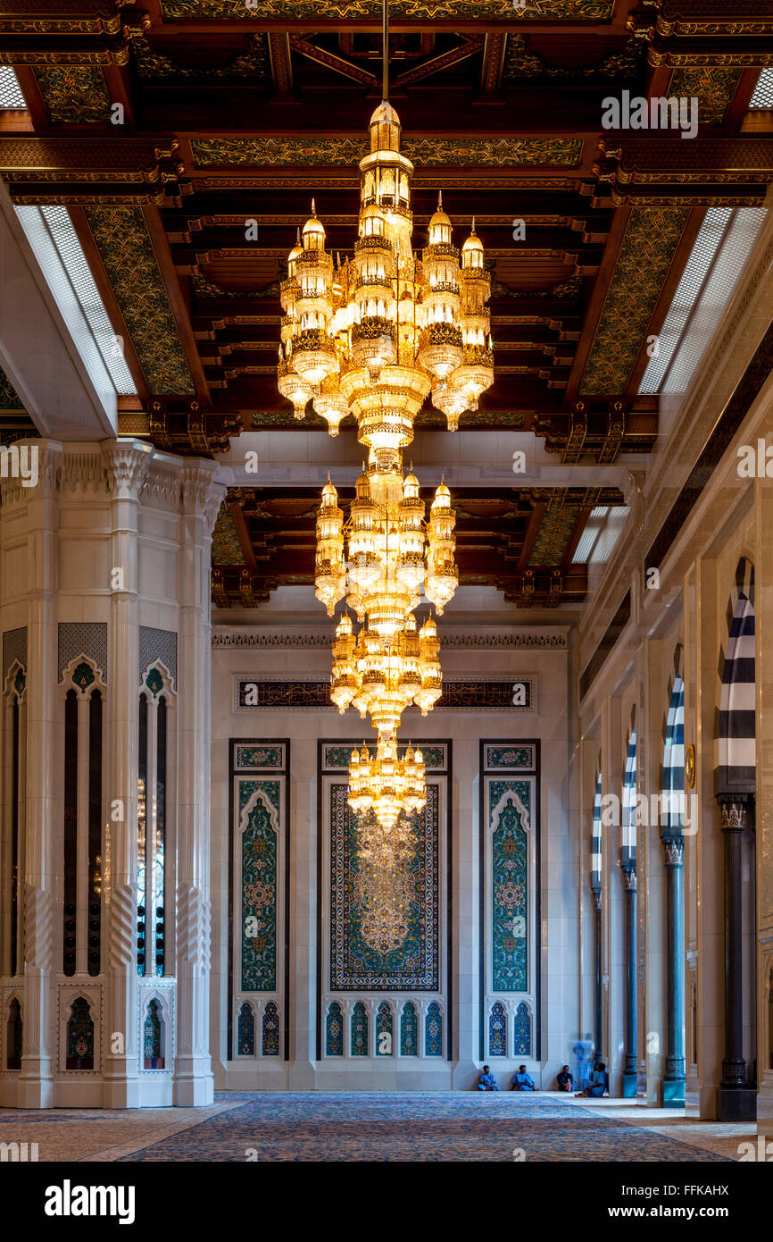 Oman grand mosque interior hi-res stock photography and images - Alamy