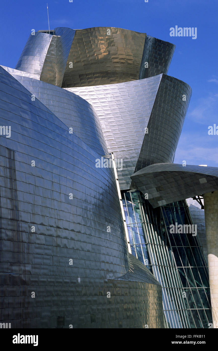 Spain, Bilbao, Guggenheim Museum, architect Frank Gehry Stock Photo - Alamy