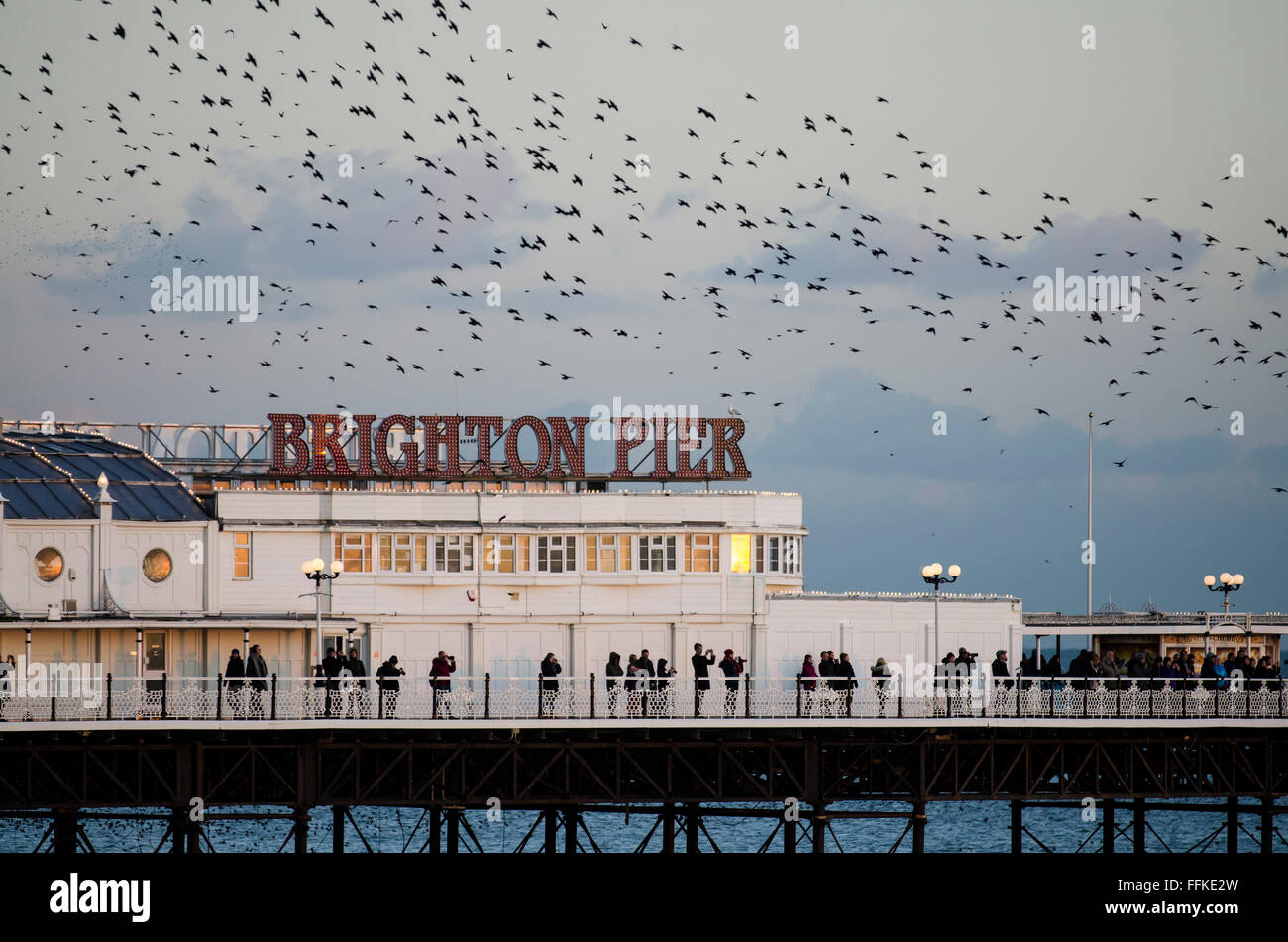 Sunshine out on a clear afternoon hi-res stock photography and images ...