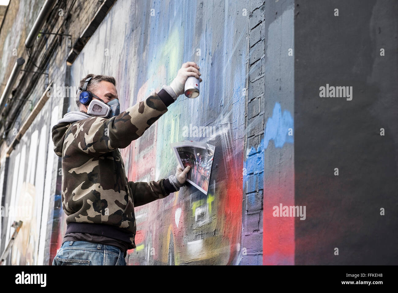 London, UK. 15th Febuary 2016. Graffiti artist Dan Kitchener ( DANK ...