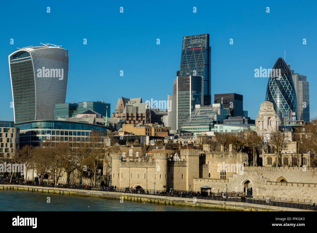 The Tower of London in front of Skyline Stock Photo - Alamy