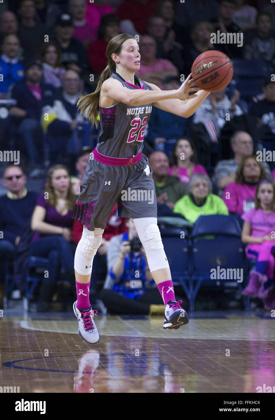 South Bend, Indiana, USA. 14th Feb, 2016. Notre Dame guard Madison ...