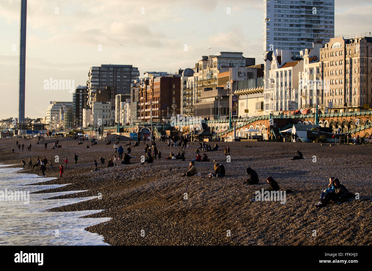Sunshine out on a clear afternoon hi-res stock photography and images ...